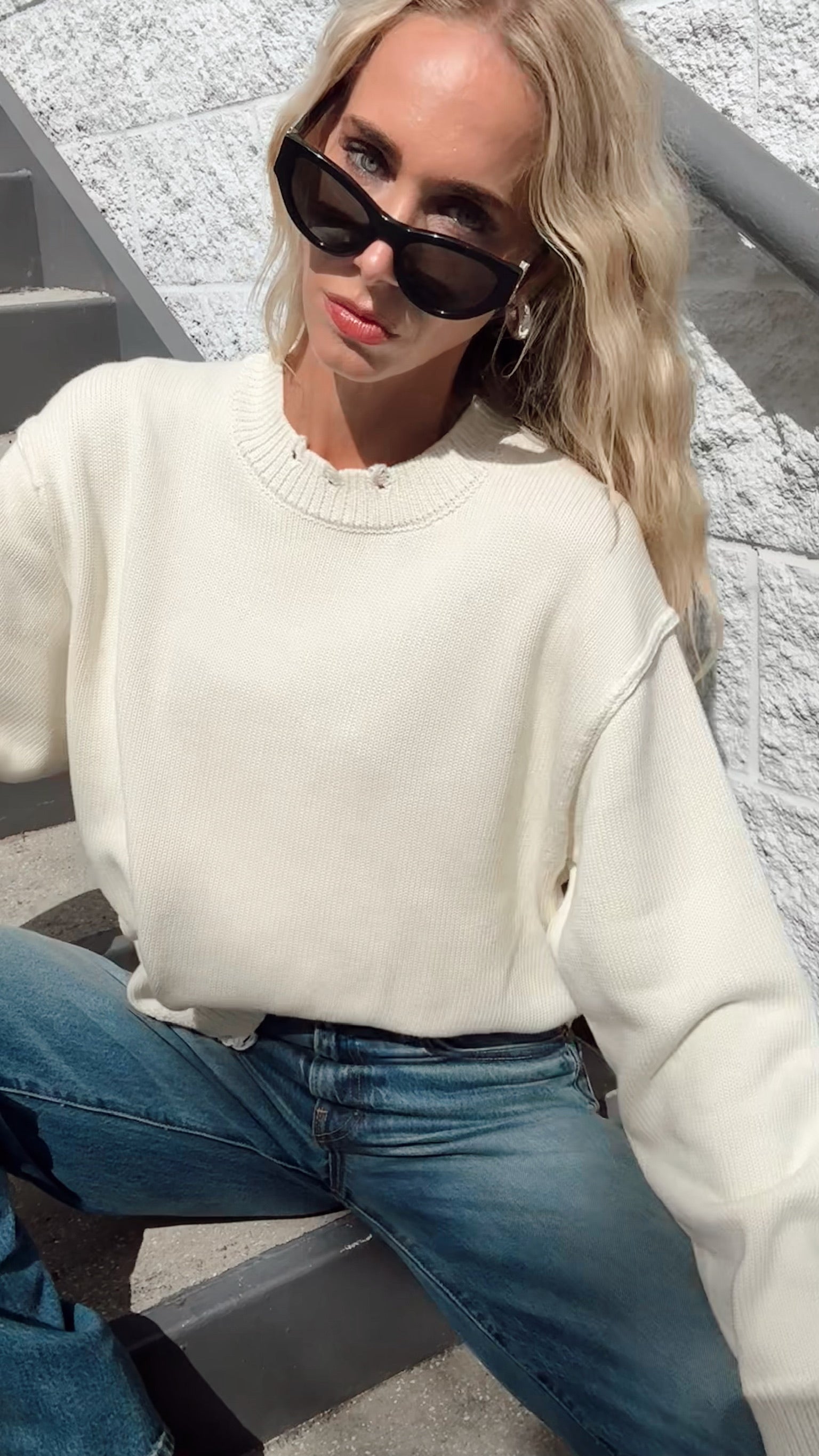 Suzy Boyfriend Crewneck Sweater - Off White – Sultre Boutique